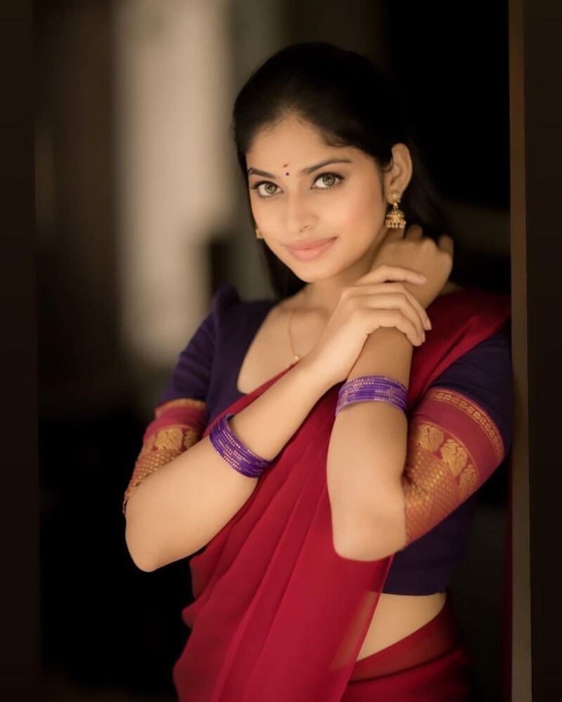 Dharshana Ashokan Photos: Find Latest HD Images, Pictures, Stills ...