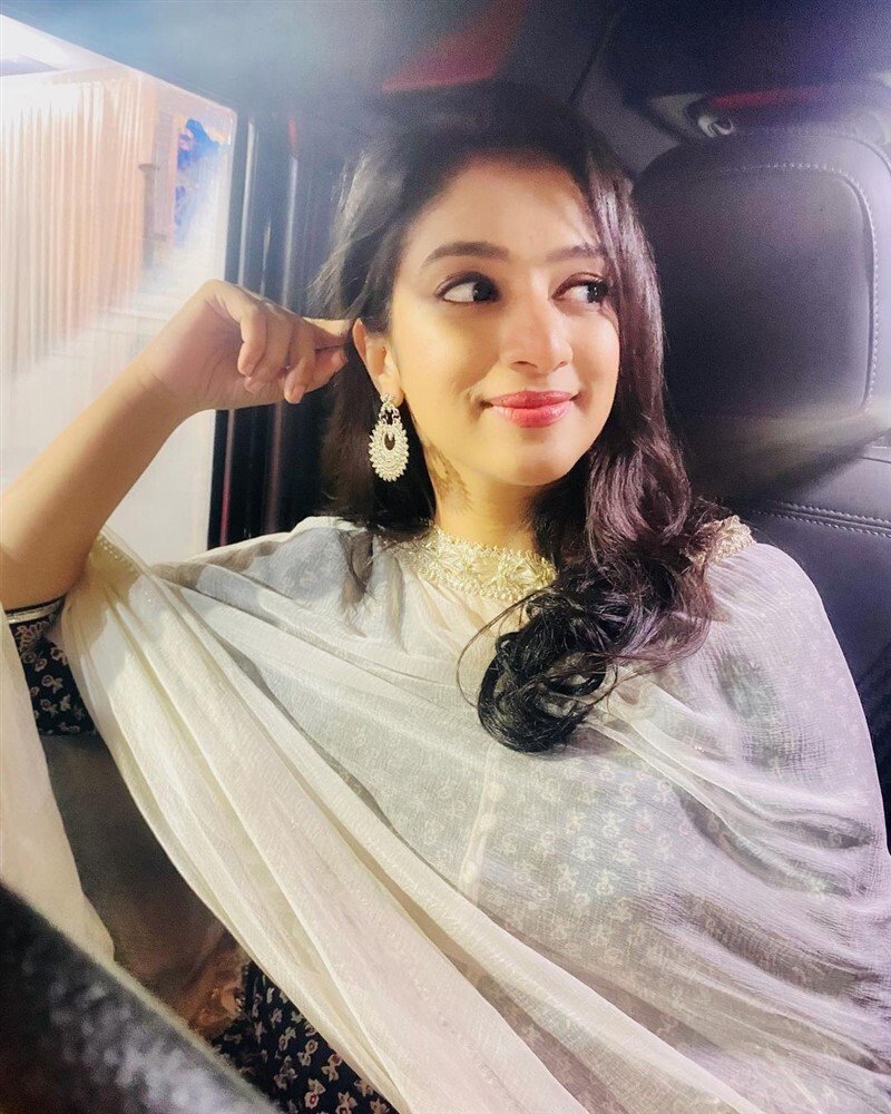 Nithya Mammen Photos | Nithya Mammen Latest HD Pics |Nithya Mammen New ...