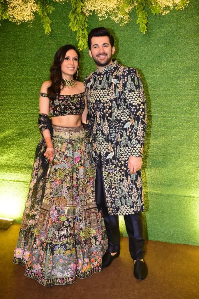 Star-studded night at the Deol house as, Abhay Deol, Dharmendra and others attend Karan Deol and ...