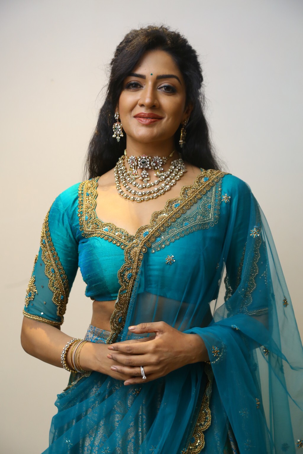 Vimala Raman వయసు పెరిగినా వన్నె తగ్గని విమలా రామన్.. ముదురు వయసులో ...