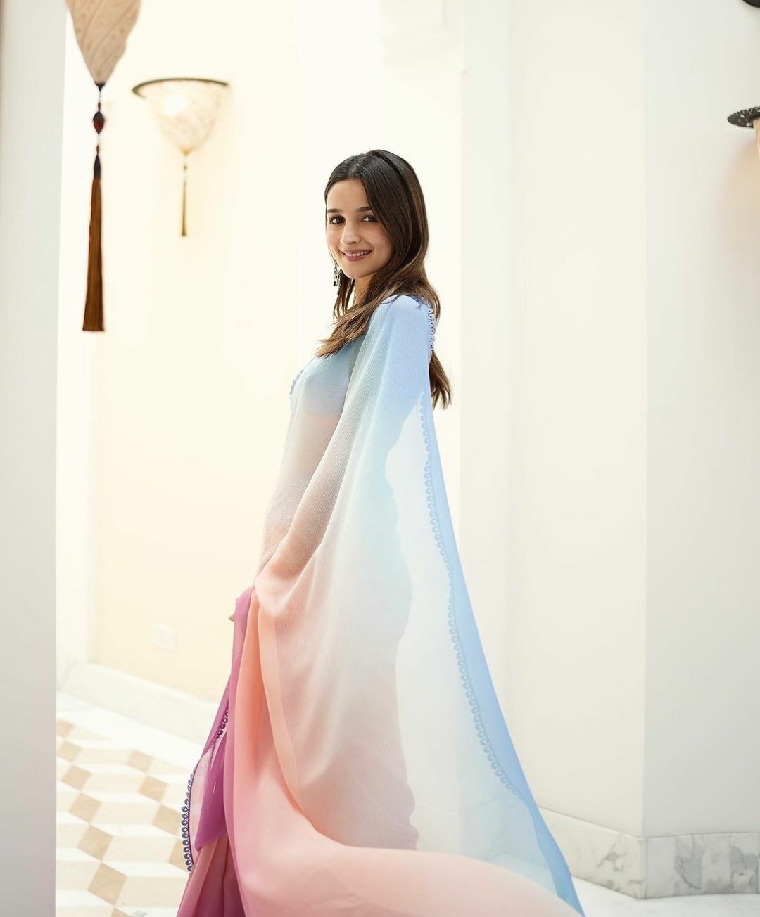 From Pastels to Brights: Alia Bhatt's Mesmerizing Saree Statements ...