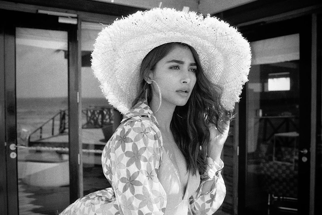 Pooja Hegde's Hat Game is On Point: Check Out Her Stunning Looks ...
