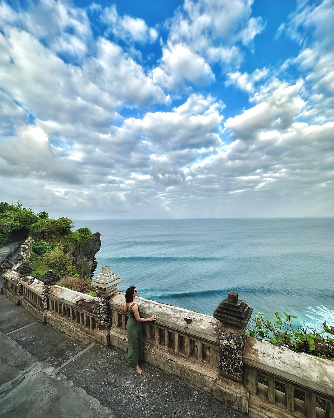 ‘Spot the Monkey’, Samantha Ruth Prabhu’s goofy selfie with a Monkey ...