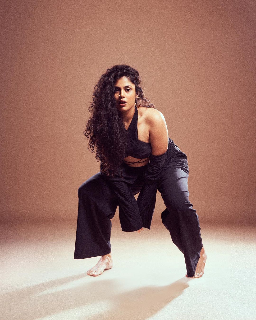 Faria Abdullah: దాచాల్సినవే కనిపించేలా ఫరియా ఎక్స్‌పోజింగ్.. ఈ హాట్ షో ...