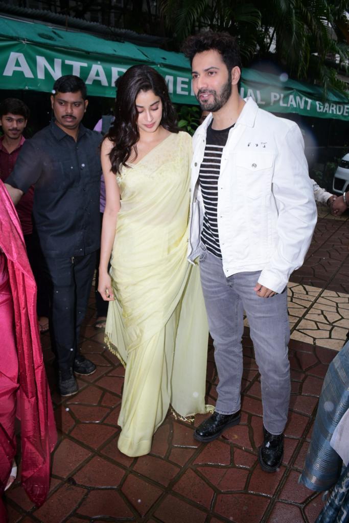 Varun Dhawan and Janhvi Kapoor snapped promoting thier Film Bawaal at National College in Bandra ...