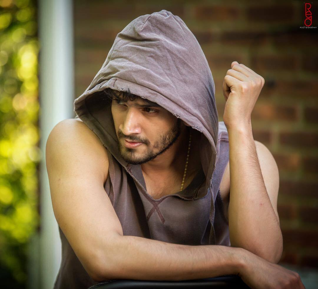 20+ Viraj Ashwin Jarajapu Photos: Find Latest HD Images, Pictures ...