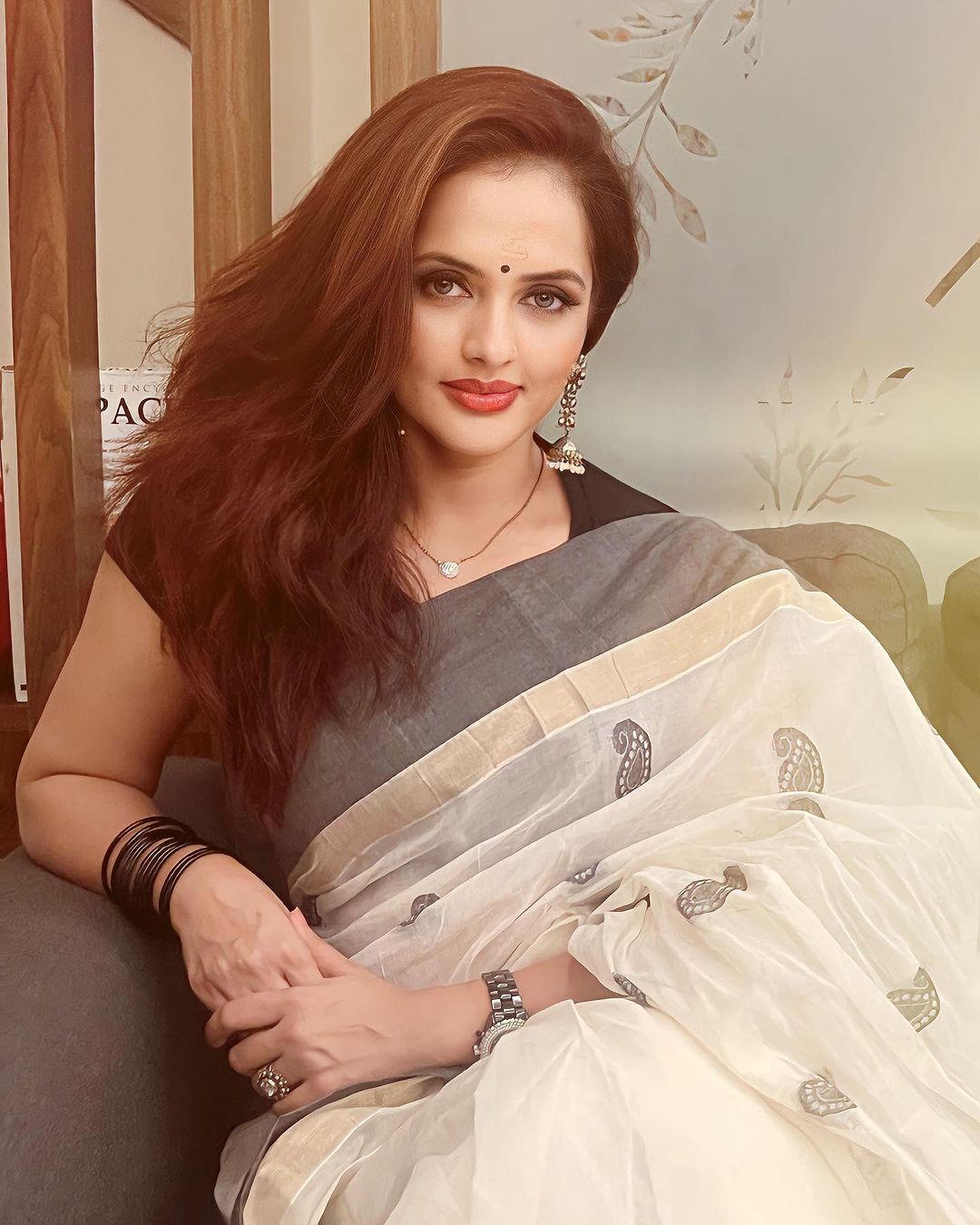 37 and Fabulous: 9 Glamorous Clicks of Kannada Sensation Jyothi Rai ... 37 and Fabulous: 9 Glamorous Clicks of Kannada Sensation Jyothi Rai ...