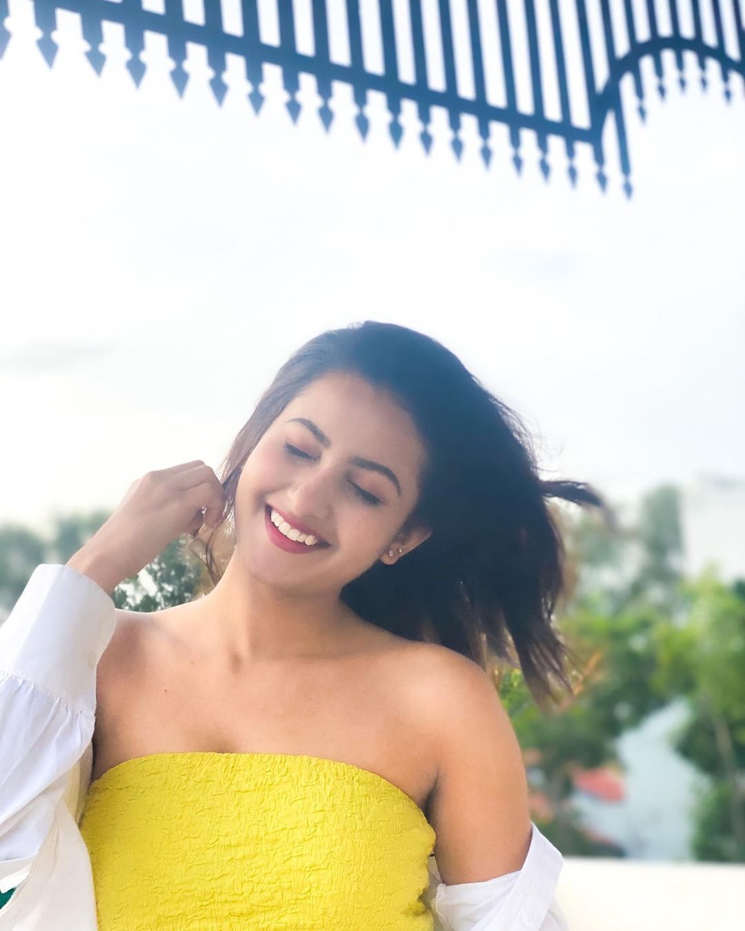 Deepika Pilli: ముద్దులతో రెచ్చగొడుతున్న దీపిక పిల్లి.. క్యూట్ పిక్స్ ...