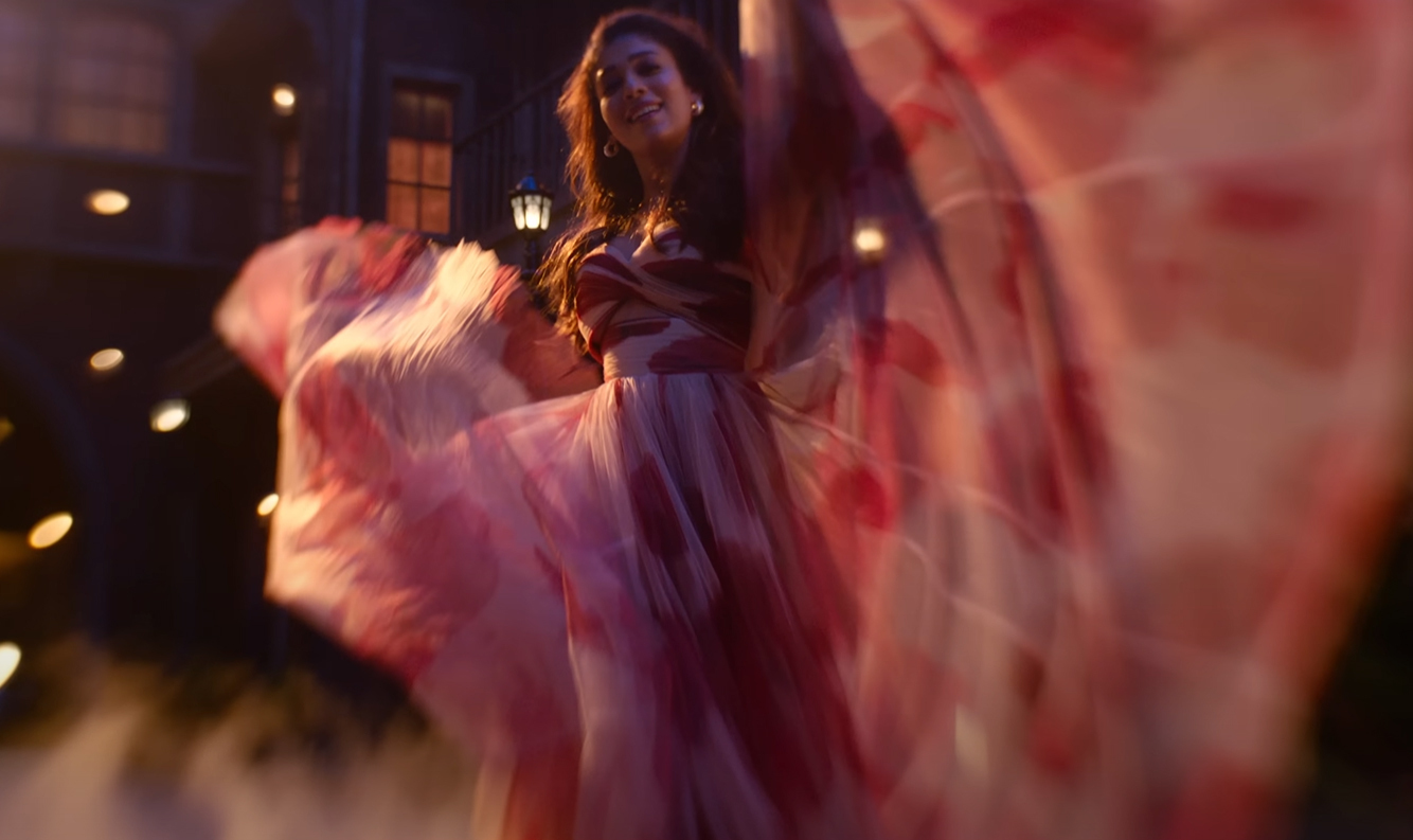 Exploring Nayanthara's Mesmerizing Looks in Jawan's New Song 'Chaleya ...
