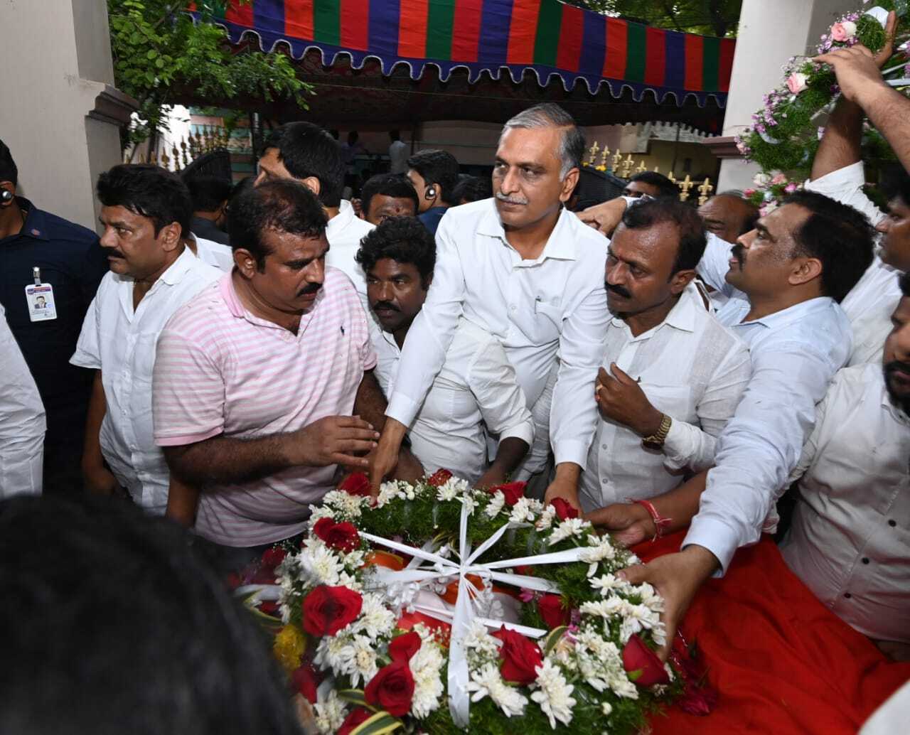 Gaddar Photos మీరెప్పుడూ చూడని గద్దర్ ఫోటోలు.. పవన్ కల్యాణ్, కేసీఆర్‌తో ...