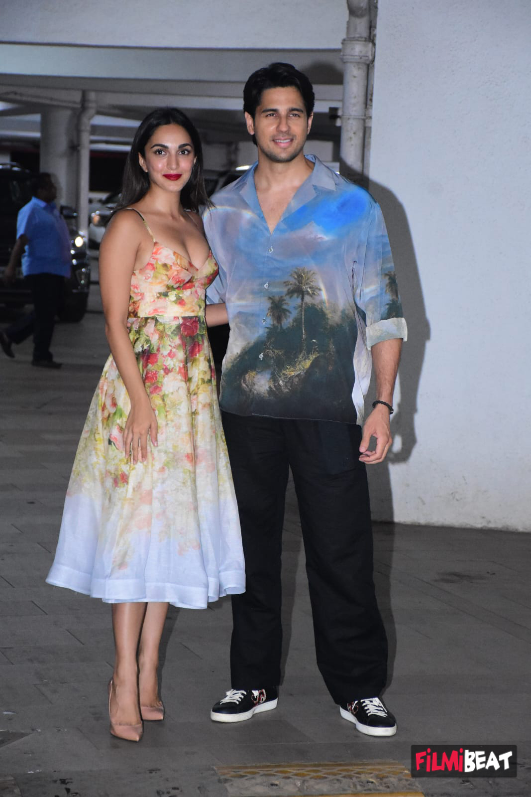 Kiara Advani Blossoms in an Rs. 98K Floral Dress Alongside Sidharth at Glamorous Event - Filmibeat