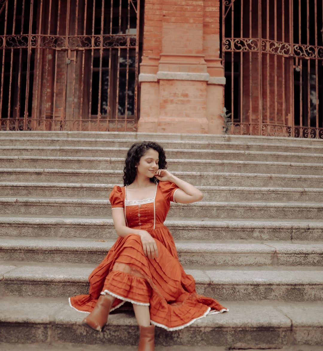 Namita Krishnamurthy Photos | Namita Krishnamurthy Latest HD Pics ...