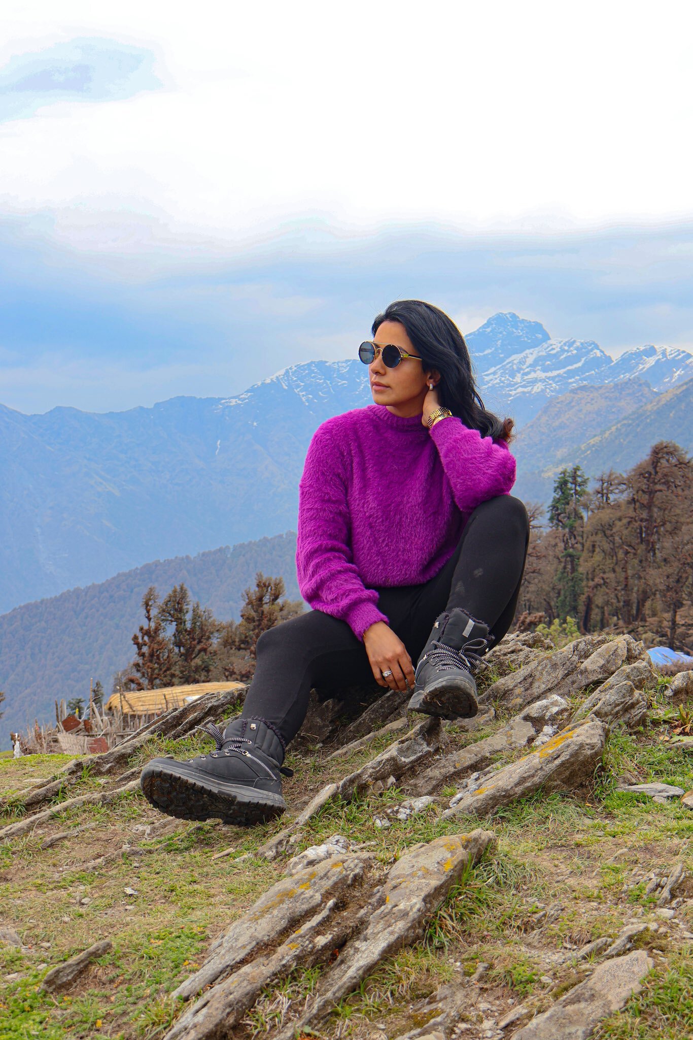 Nandini Rai: గీత దాటేసిన హైదరాబాద్ పిల్ల.. అందాలను బార్లా ...