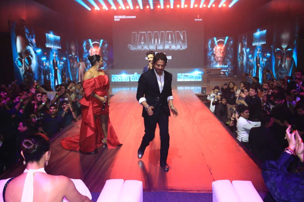 Jawan Movie Success Meet: Shah Rukh Khan And Team Deliver Delightful Treat For Fans !! - Filmibeat