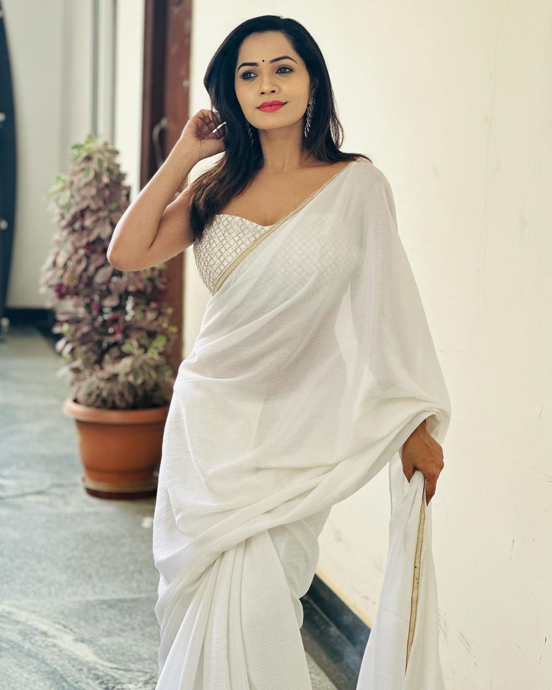 20+ Shobha Shetty Photos: Find Latest HD Images, Pictures, Stills ...