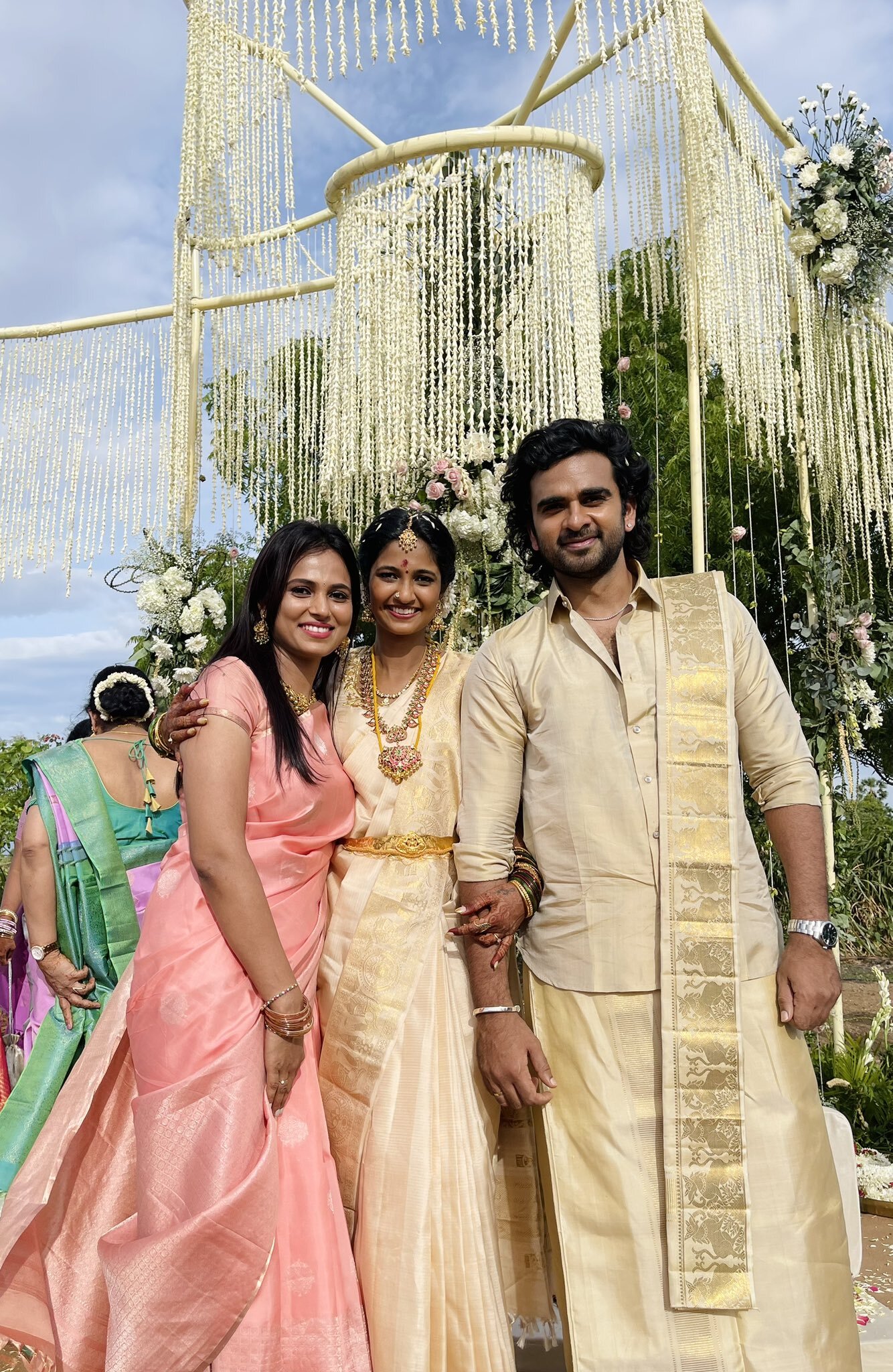 Tamil Actor Ashok Selvan And Keerthi Pandian's Wedding Photos - Filmibeat