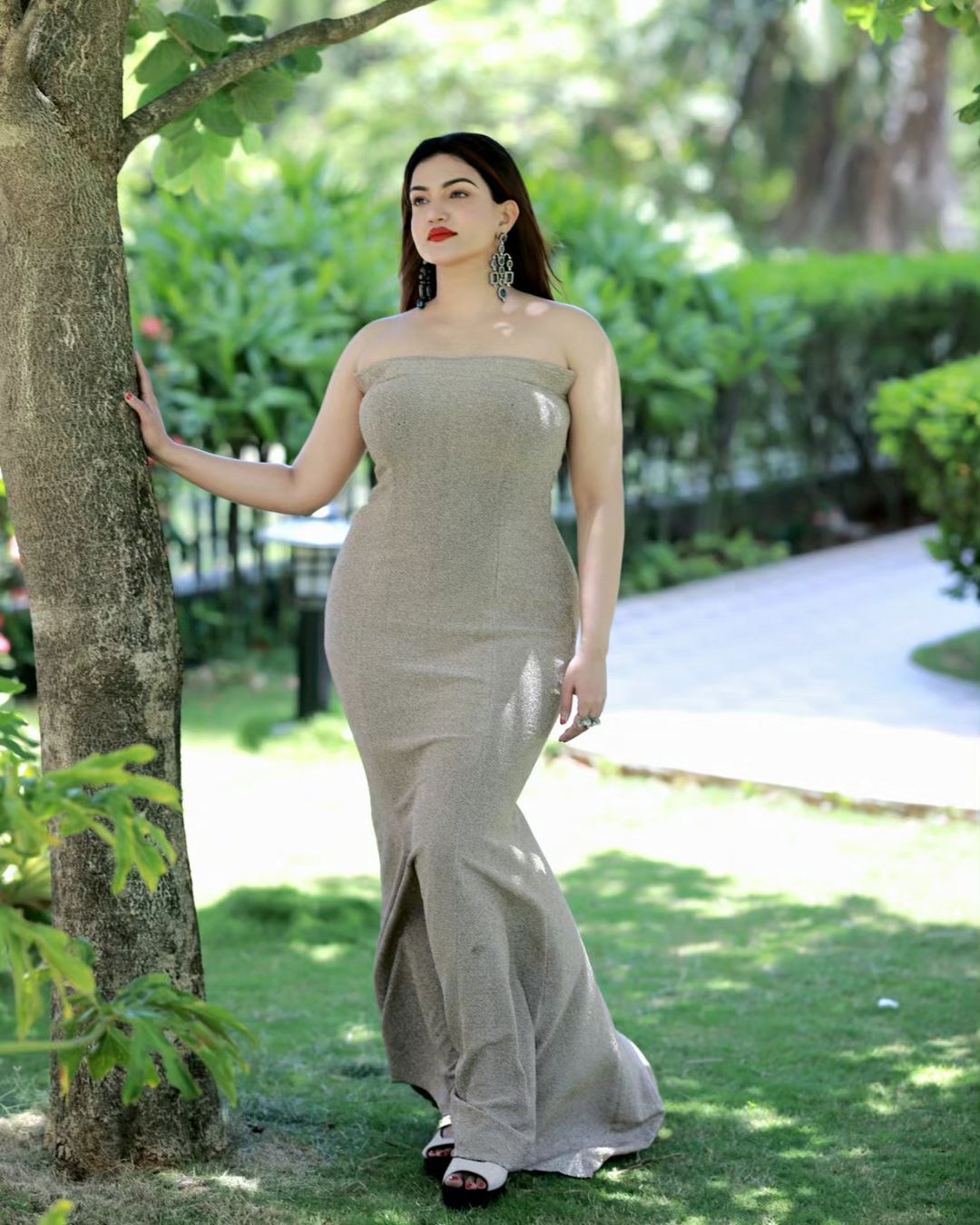 Honey Rose: బాలయ్య మరదలు అందాల జాతర.. ఇలా చూపిస్తే మనోభావాలు దెబ్బతినవా ...