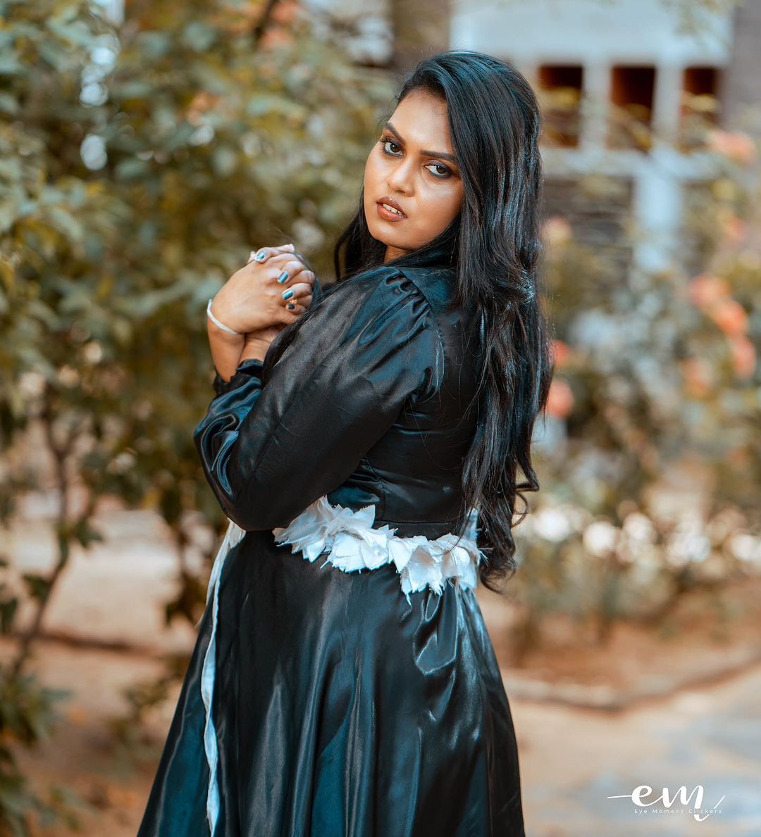 VishnuPriya Gandhi: Silk Smitha మళ్లీ పుట్టిందా.... అచ్చం ఆమెలాగే ఉండే ...