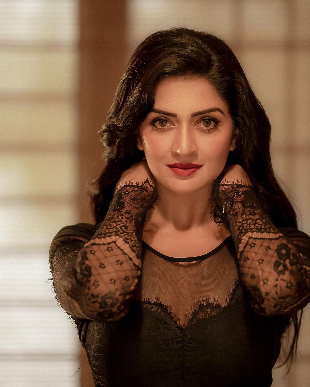 41 ఏళ్ల వయసులో కూడా విమలా రామన్ అందాల ఆరబోత.. మరీ ఈ రేంజులోనా ...