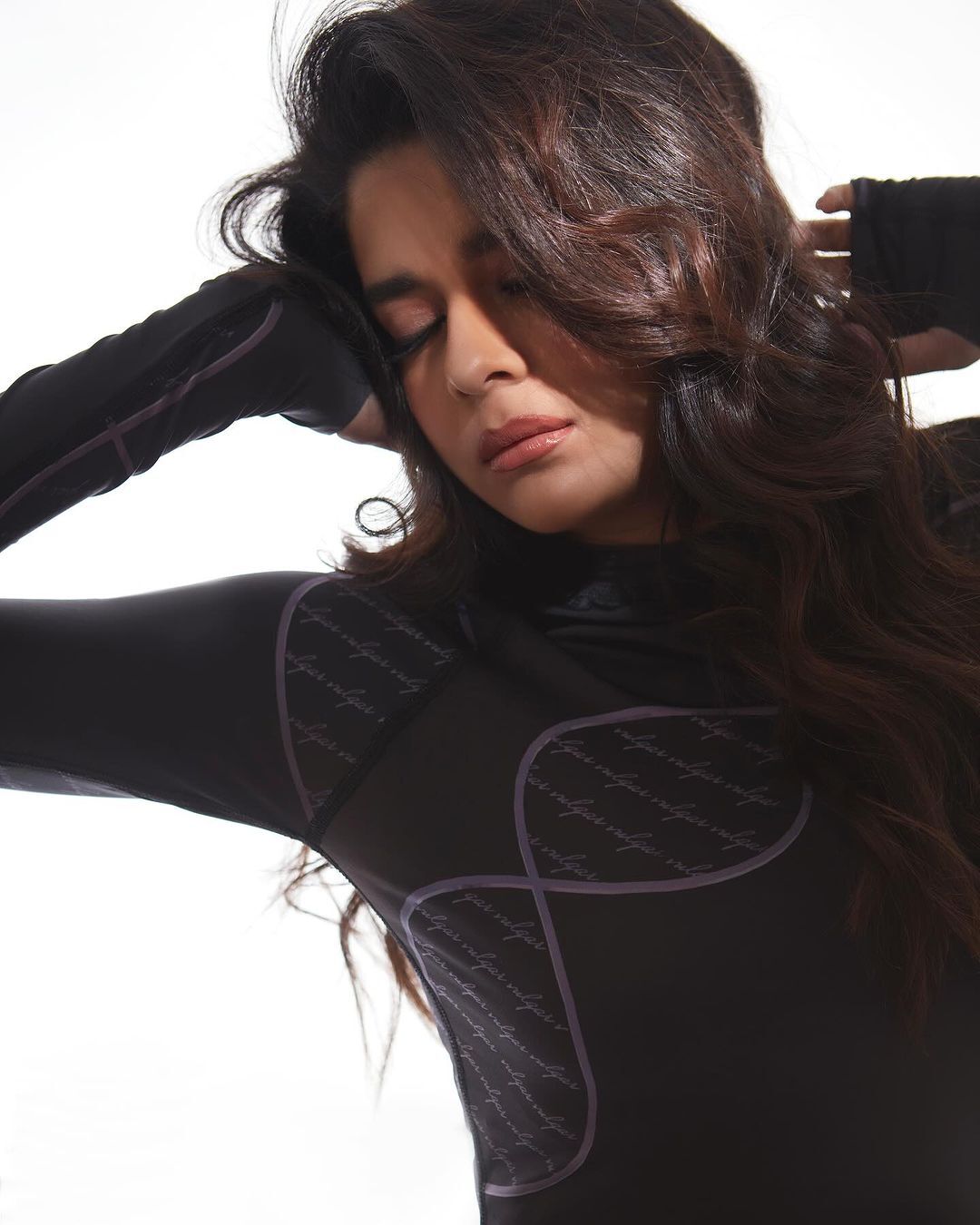 Mithila Palkar: మోడర్న్ డ్రెస్సులో మెరిసిపోతున్న మిథిలా పాల్కర్ ...