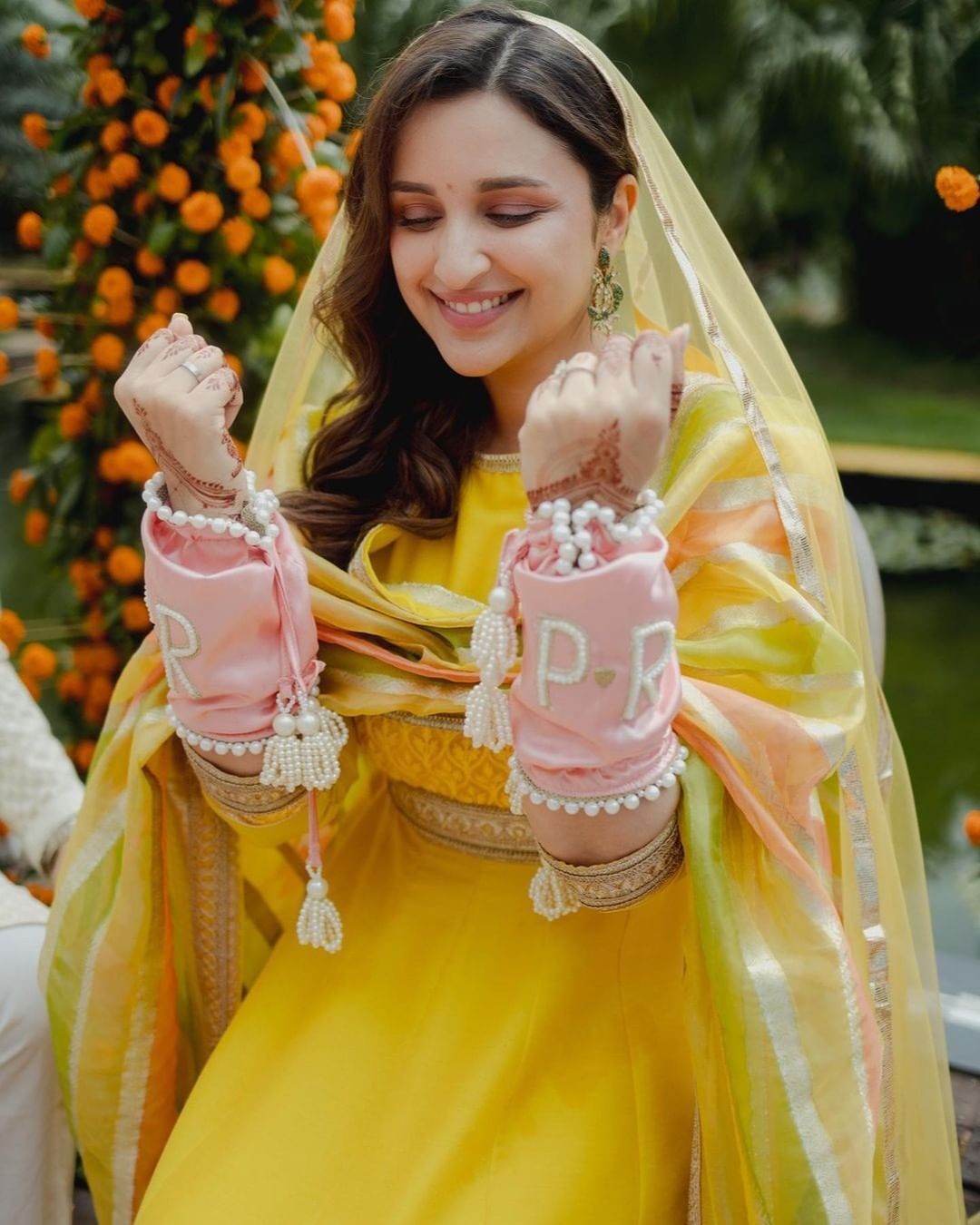 Parineeti Chopra Glows with Joy in Stunning Choora Ceremony Photos ...