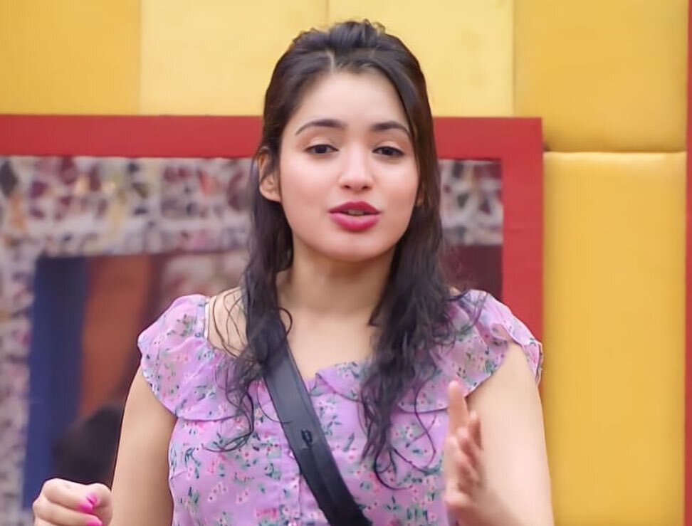 Rathika Rose: బిగ్ బాస్ హౌస్‌లో రతికను ఇంత ఘాటుగా చూసుండరేమో! | Bigg ...