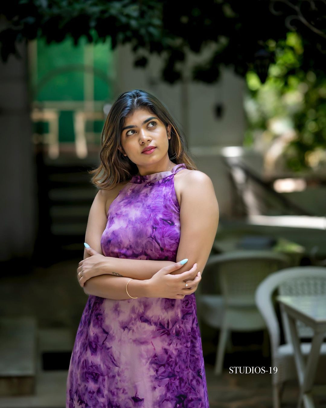 Rithu Chowdary: రెచ్చిపోయిన జబర్దస్త్ బ్యూటీ... బరువైన అందాలతో ...