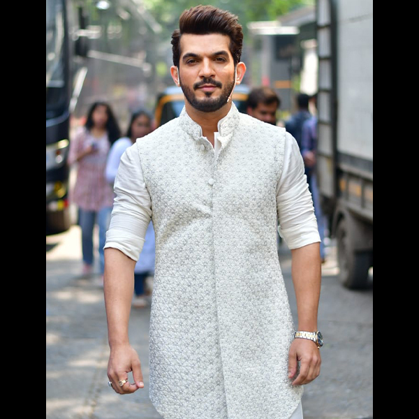 Shilpa Shetty, Baba Ramdev, and Arjun Bijlani Shine in Style on India's ...