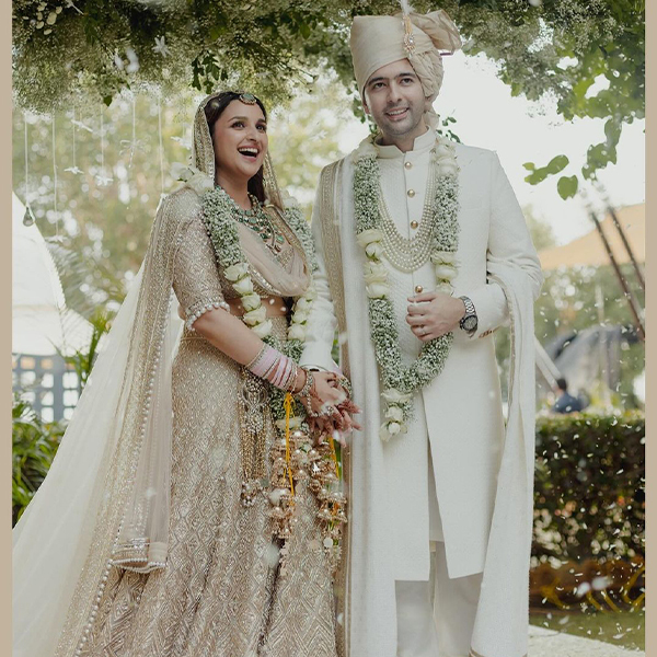 UNSEEN Photos of Parineeti Chopra and Raghav Chadha's Lavish Udaipur Wedding - Filmibeat