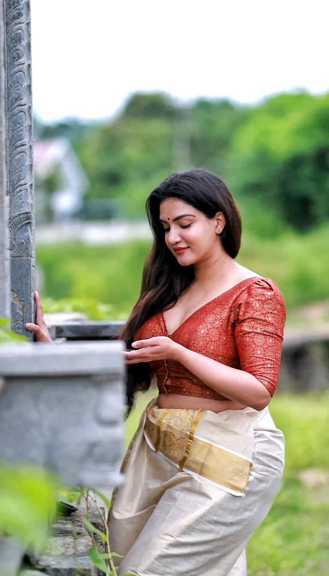 Honey Rose: పైట లేకుండా బాలయ్య మరదలు షో.. క్లోజప్ యాంగిల్స్ అయితే వేరే ...