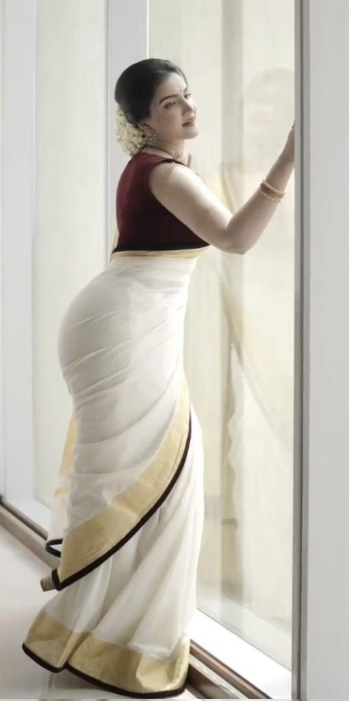 Honey Rose: పైట లేకుండా బాలయ్య మరదలు షో.. క్లోజప్ యాంగిల్స్ అయితే వేరే ...