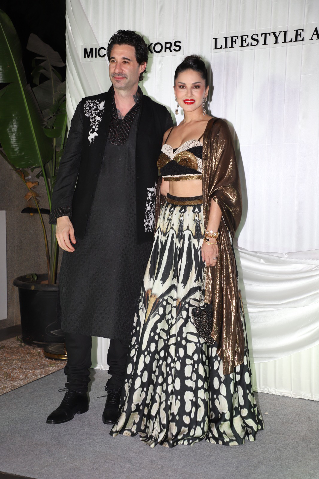 Disha Patani, Mouni Roy, and Other Bollywood Stars Shine at Michael ...