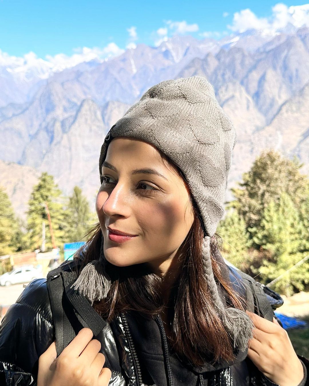 Shehnaaz Gill Takes Peaceful Mountain Retreat, Shares Beautiful Snaps ...