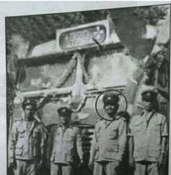 Happy Birthday Rajnikanth: Unseen Family Photos of the Superstar ...