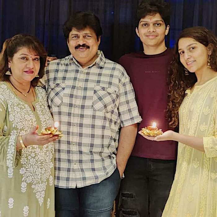 Kaatera fame Aradhanaa(Radhana Ram) Family And Childhood Unseen Pics ...