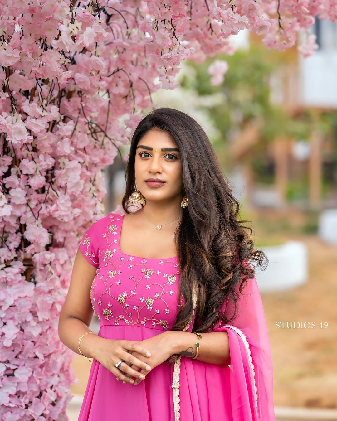 Supritha: అందాలతో షాకిచ్చిన సురేఖా వాణి కూతురు... ఒక్కసారిగా ఈ ఛేంజ్ ...