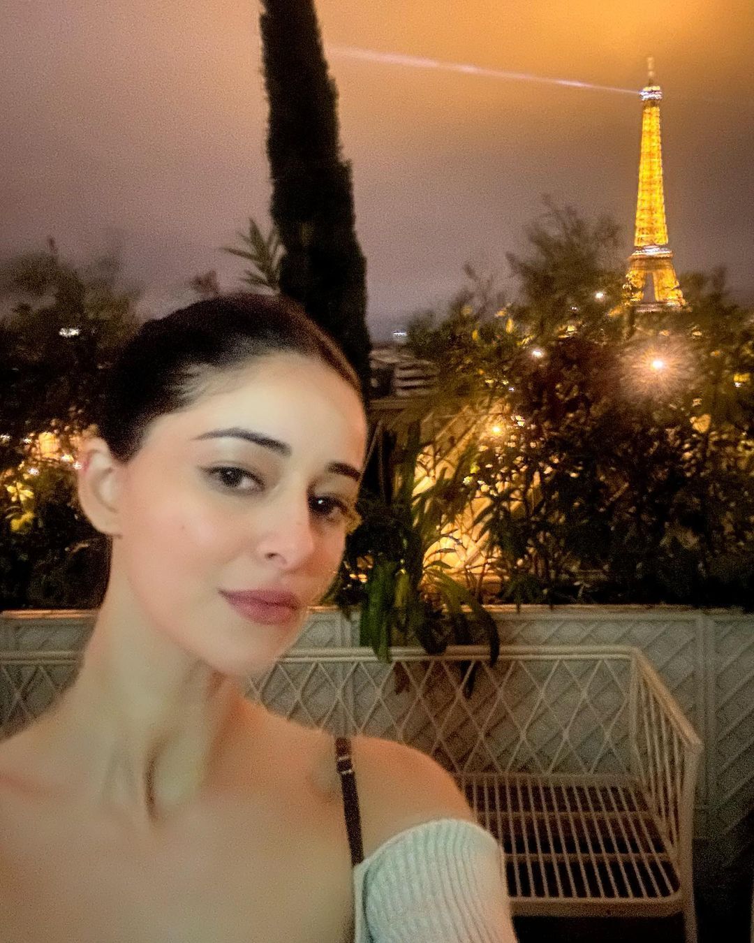Ananya Panday’s “Paris for a quick minute” Is All About Fashion & Food ...