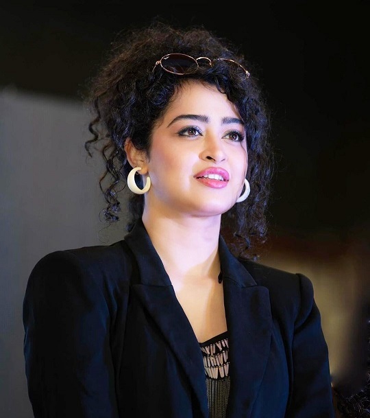 Apsara Rani హద్దు దాటిన ఆర్జీవీ భామ అరాచకం.. అందల జాతర చూశారంటే? | Rgv ...