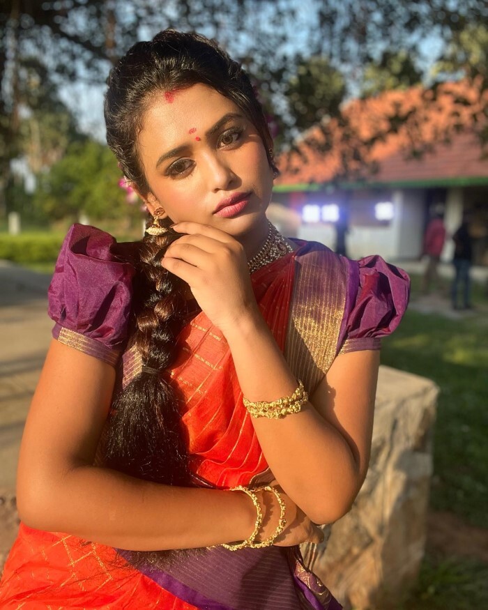 Farina Azad Photos: Find Latest HD Images, Pictures, Stills & Pics ...