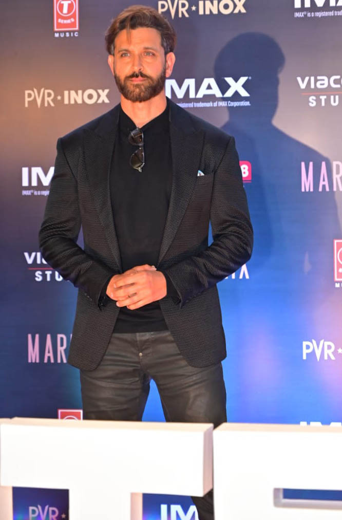 Hrithik Roshan, Deepika & Anil Kapoor At Fighter Movie Screening In New ...