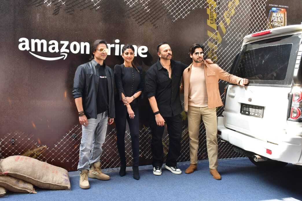 Indian Police Force: Shilpa Shetty, Sidharth Malhotra, Rohit Shetty ...