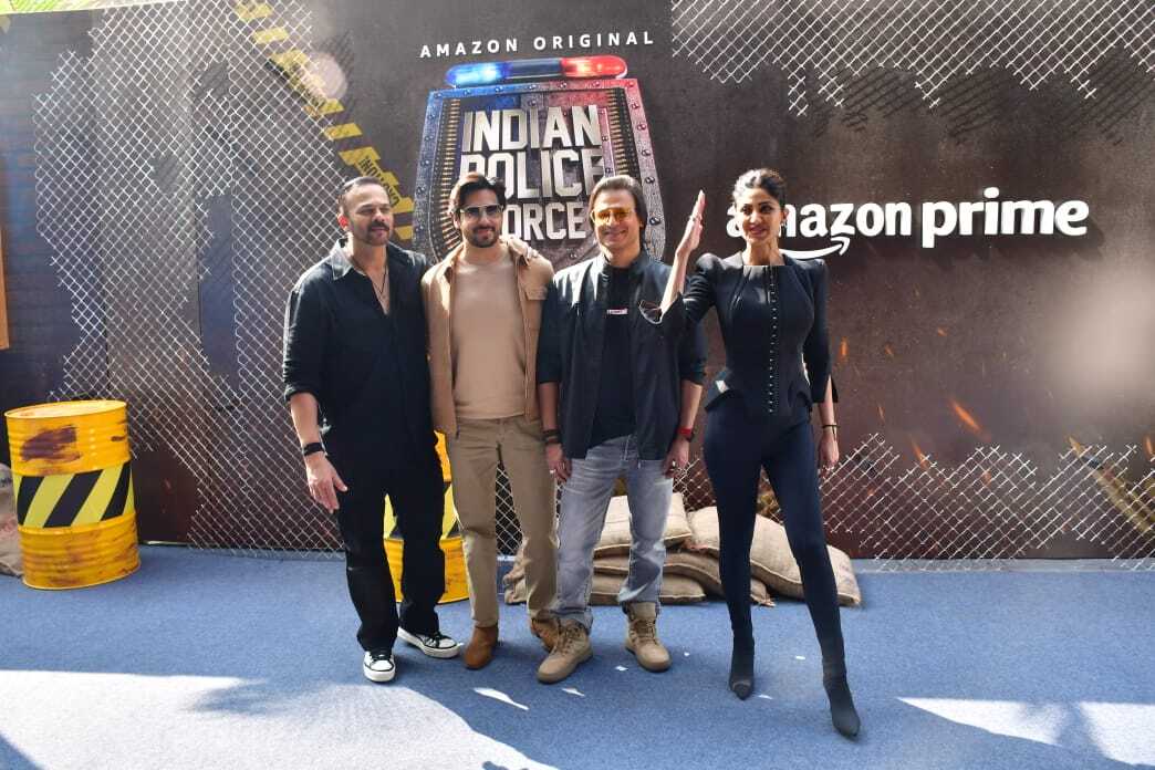 Indian Police Force: Shilpa Shetty, Sidharth Malhotra, Rohit Shetty ...