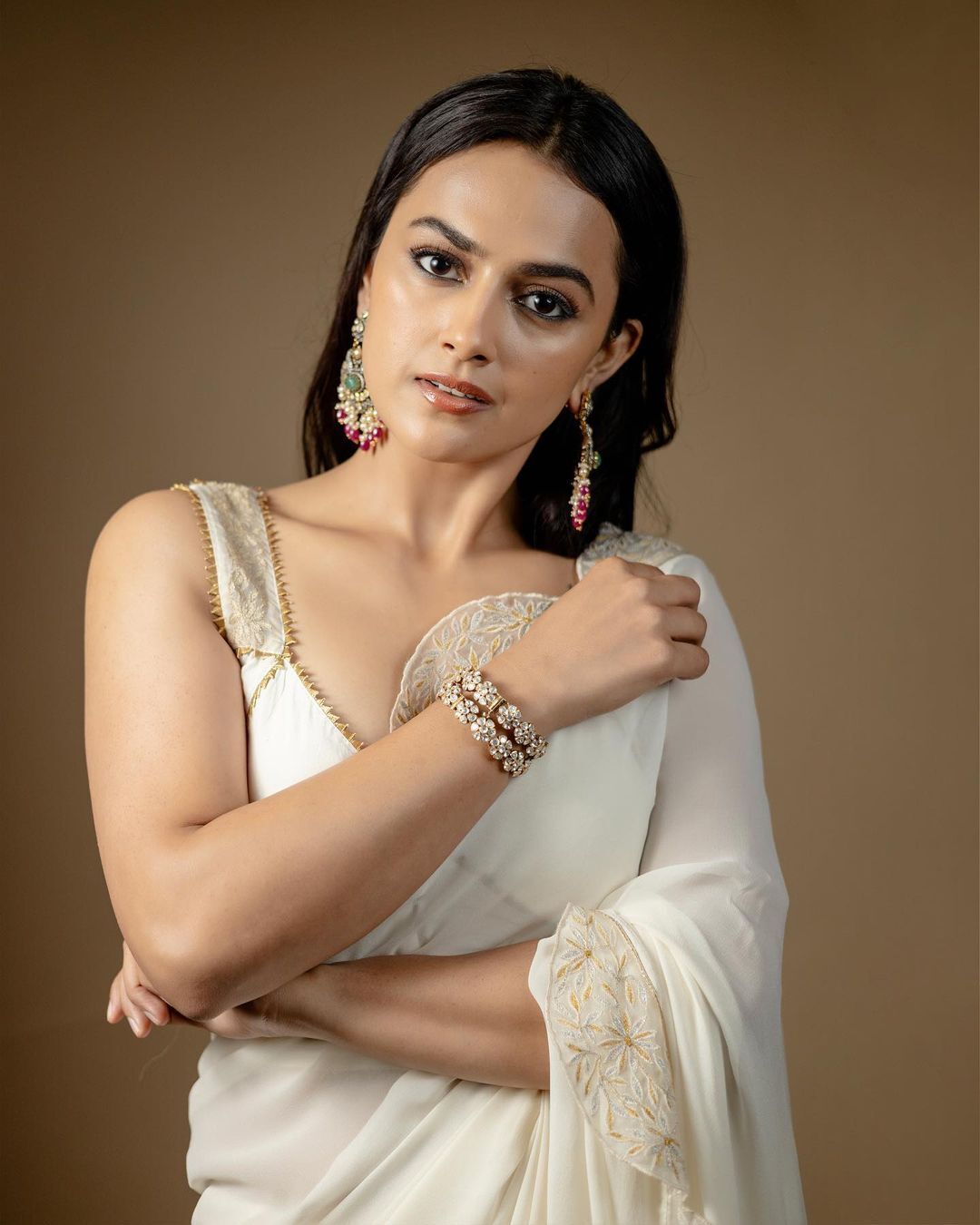Shraddha Srinath: స్టన్నింగ్ షోలో సైంధవ్ బ్యూటీ.. ఇంతందం చూస్తే ...