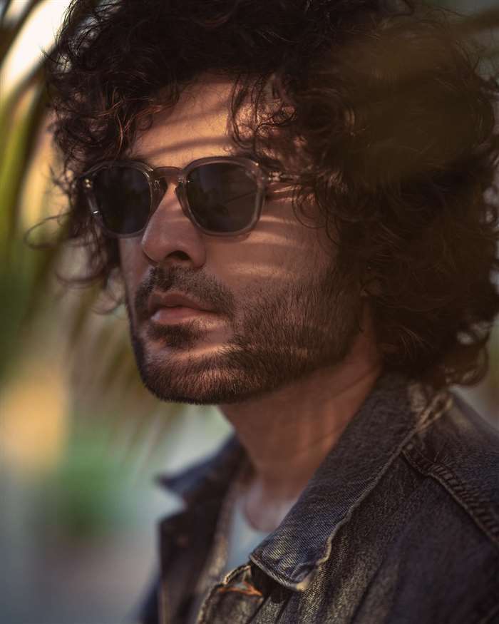 20+ Siddu Jonnalagadda Photos: Find Latest HD Images, Pictures, Stills ...