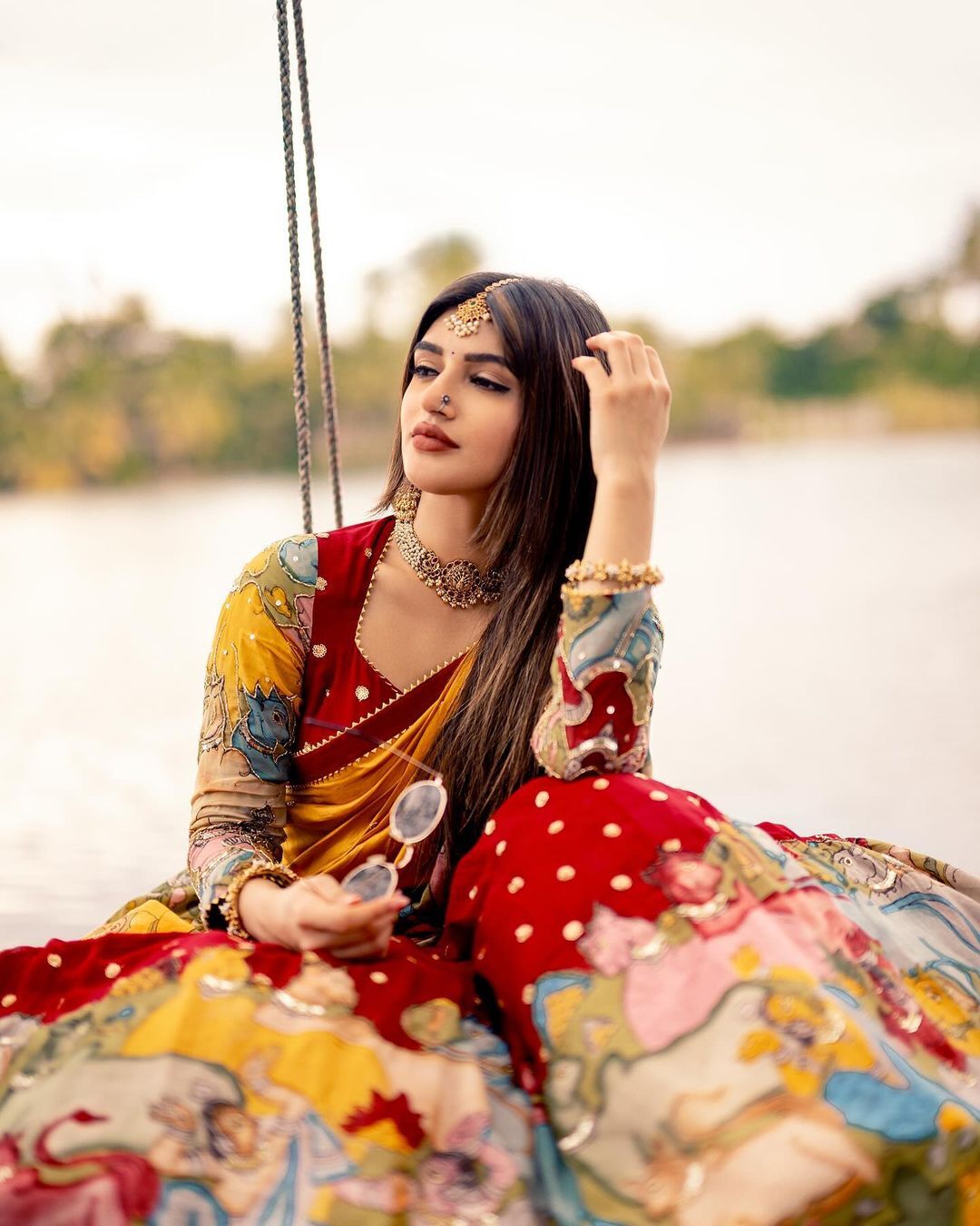 Sreeleela Shines in a Desi Saree Look, Instagram Photoshoot Goes Viral ...