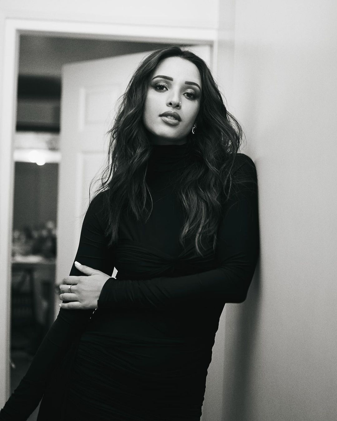 Triptii Dimri యానిమల్ బ్యూటీ కొత్తందాలు.. చూశారంటే మైమరచి పోవాల్సిందే ...