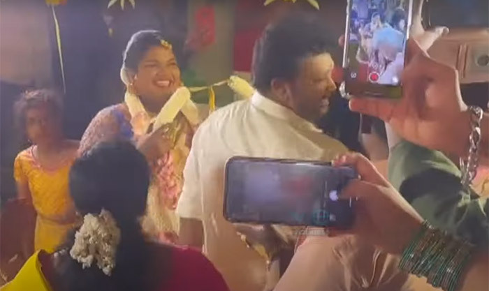 Comedian Robo Shankar's Daughter Indraja Sankar Engaged To Maternal ...