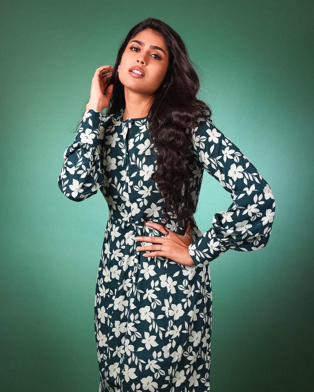 Faria Abdullah: స్టన్నింగ్ లుక్‌లో జాతిరత్నాలు చిట్టి.. ఛమక్కుమనే ...