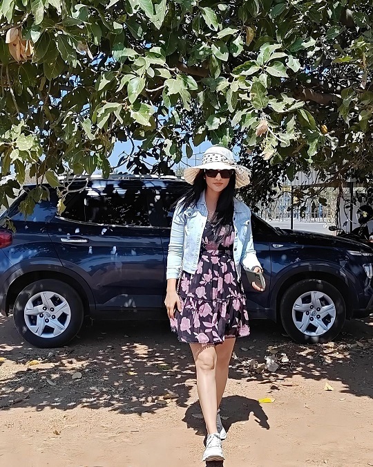 Jyothi Rai : జగతి మేడం కిల్లింగ్ లుక్ - పవన్ కల్యాణ్ సాంగ్ కు మందు ...