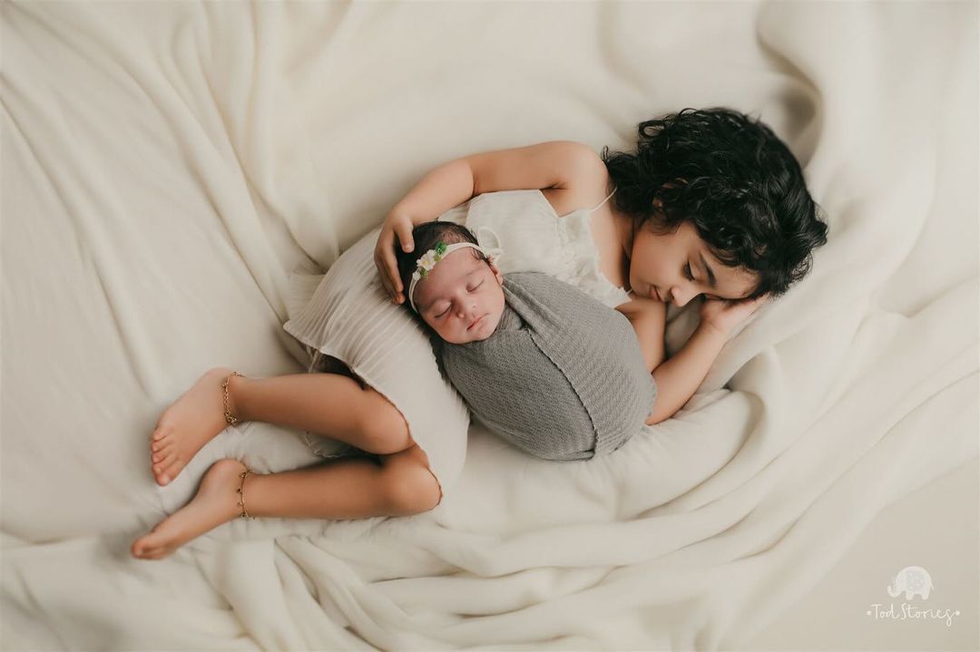 Pearle Maaney Melts Hearts With Adorable Photos Of Daughters Nitara And ...